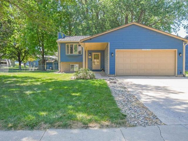 2101 S Fox Trl, Sioux Falls, SD 57103