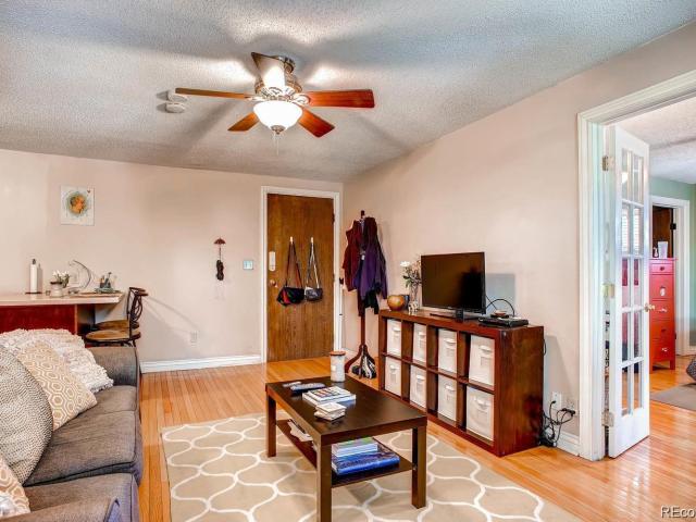 2101 S Josephine Street # 212