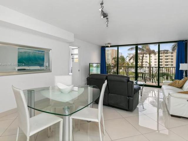 2101 S Ocean Dr #204, Hollywood, FL 33019