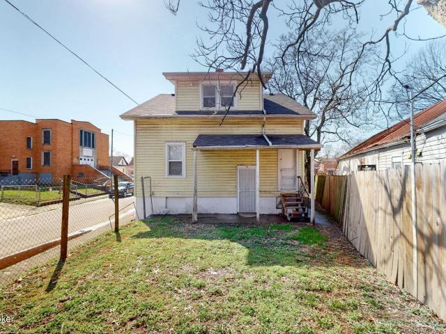 2101 Saint Xavier St