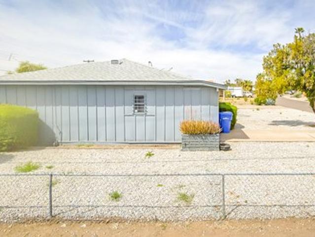 2101 W Glenn Dr, Phoenix, AZ 85021