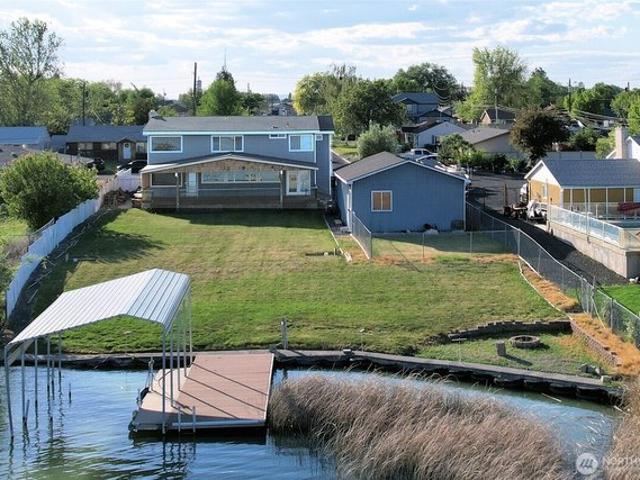 2101 W Lakeside Dr, Moses Lake, WA 98837