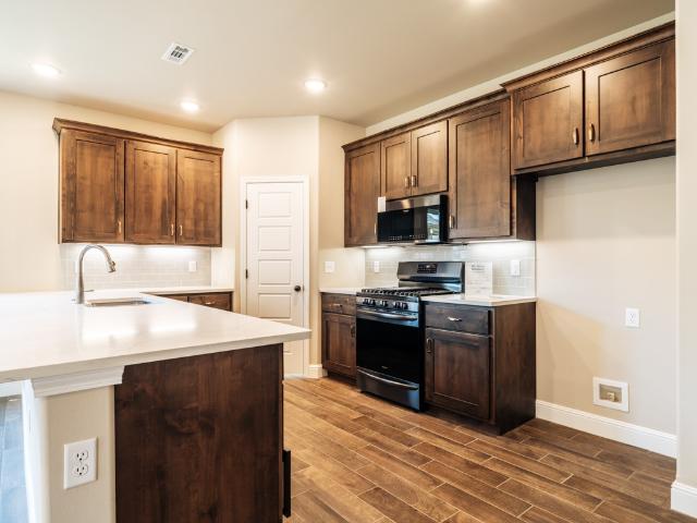 2101 Wildflower Drive