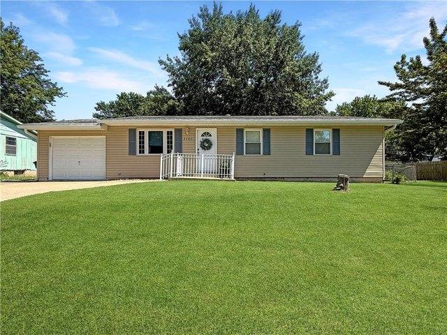 2101 Willow St, Higginsville, MO 64037