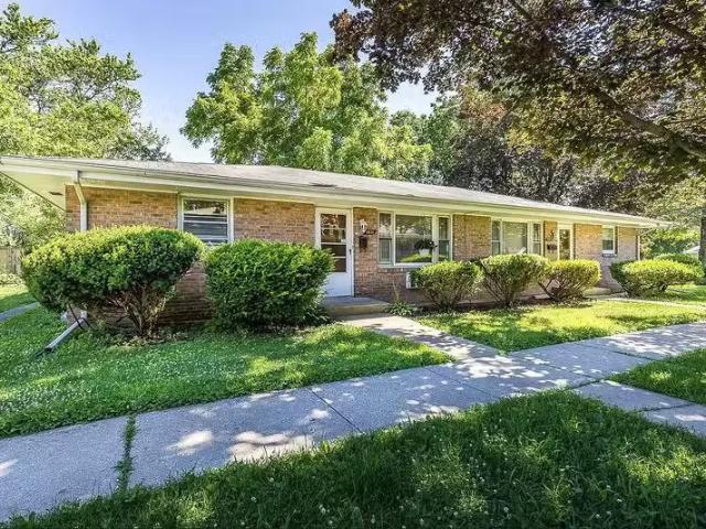 2101 2107 Eggleston Road 2103 2103 Eggleston Rd