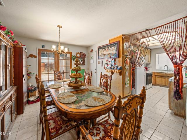21020 Pippin Way, California City, CA 93505 | MLS #26001 | Compass
