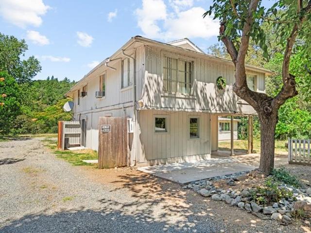 21021 Placer Hills Rd, Colfax, CA 95713
