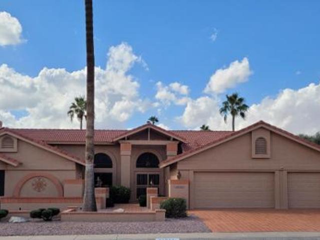 21022 N Desert Sands Dr, Sun City West, AZ 85375