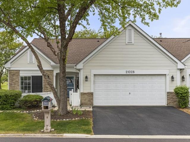 21028 W Snowberry Ln E, Plainfield, IL 60544
