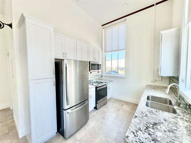 2102 Mechanic Street 102