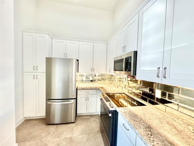 2102 Mechanic Street 104