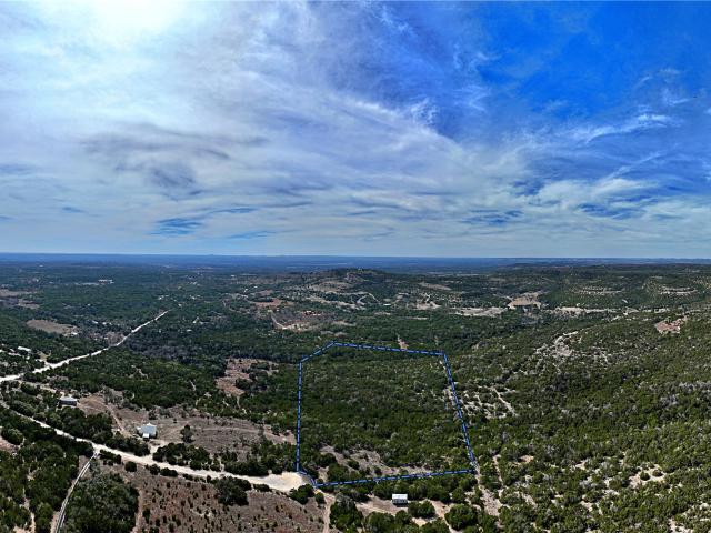 2102 Montell Rd, Wimberley, TX 78676 | MLS #7466