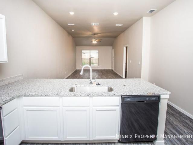 2102 N. Ave L #A