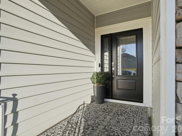 2102 Abundance Lane