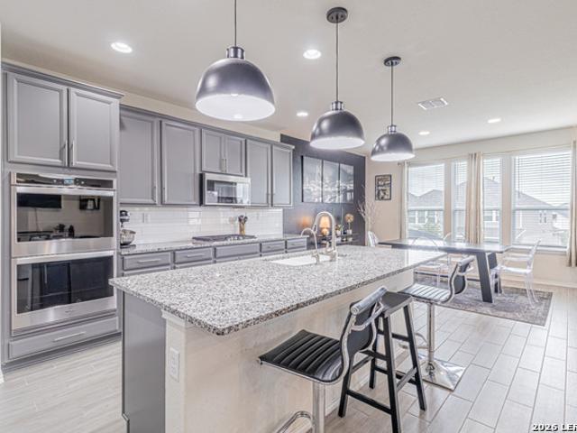 2102 Dalhart