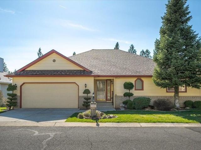 2102 E Dunbar Ln, Spokane, WA 99223