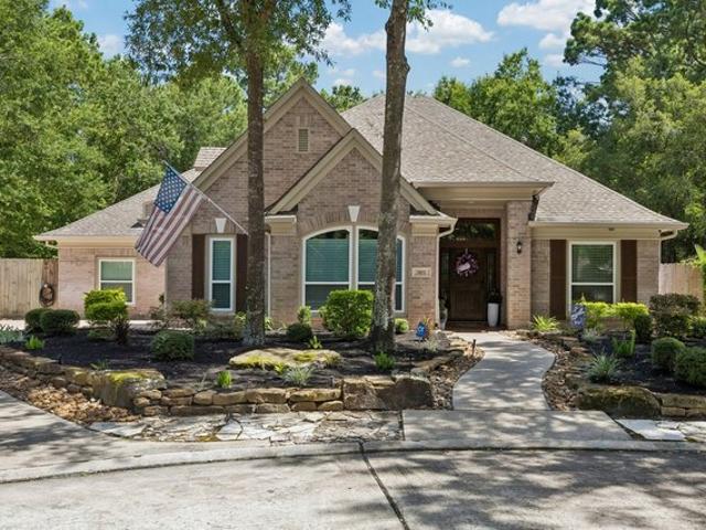 2102 Hickory Village Cir, Kingwood, TX 77345