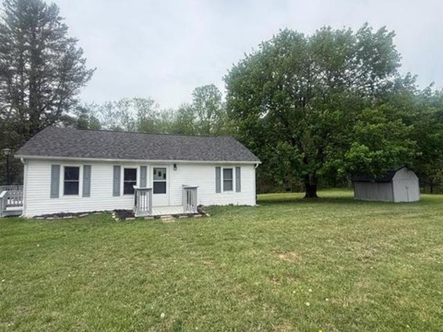 2102 Keystone Furnace Rd, Jackson, OH 45640
