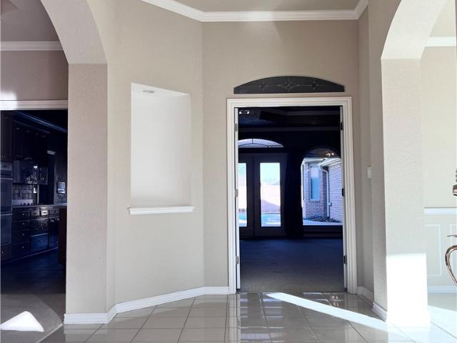 2102 Lakeview Loop