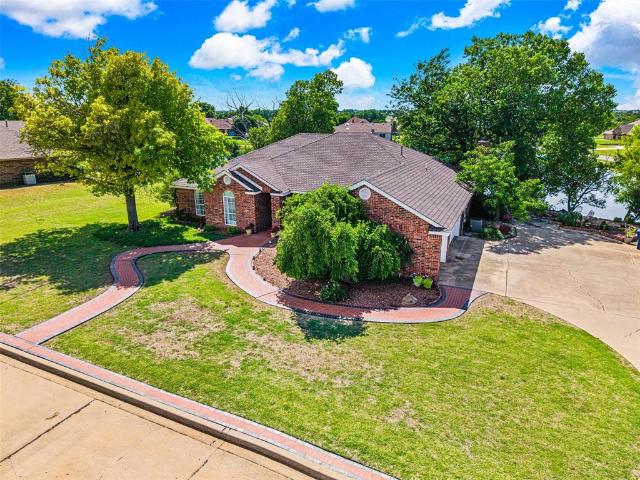 2102 Lakewood