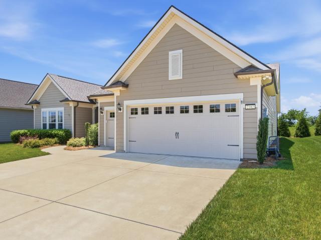 2102 Loudon Hill