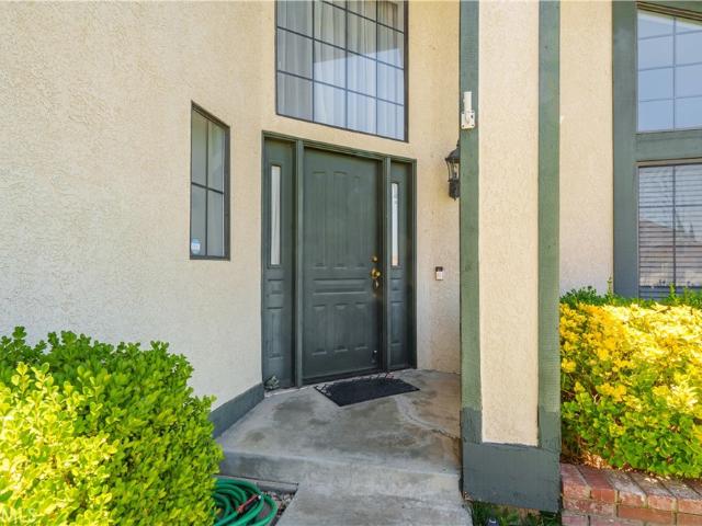 2102 Redrock Ct