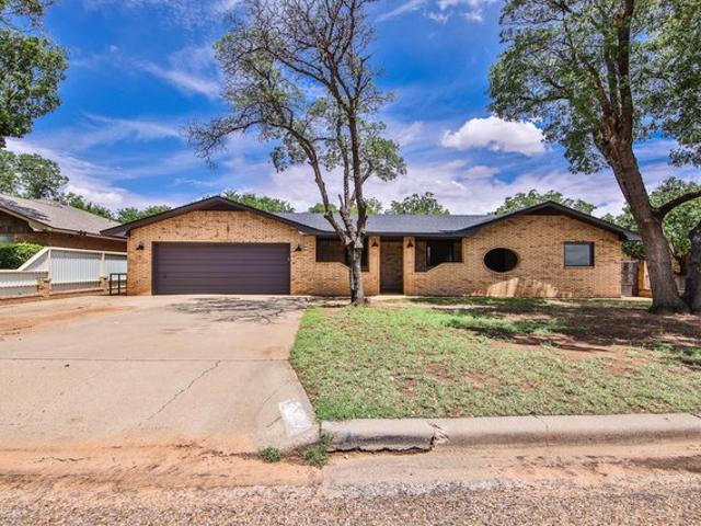 2102 S 4th St, Lamesa, TX 79331