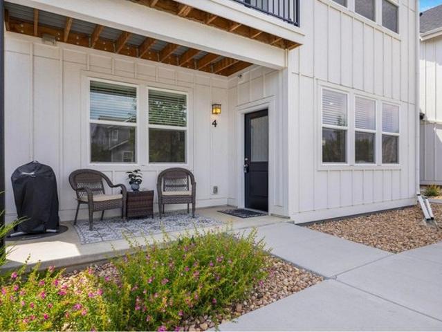 2102 Setting Sun Dr Unit 4, Windsor, CO 80550