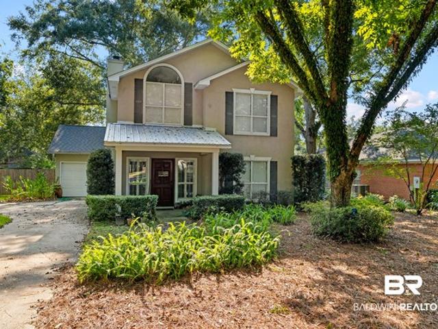 2102 Victoria Dr, Daphne, AL 36526