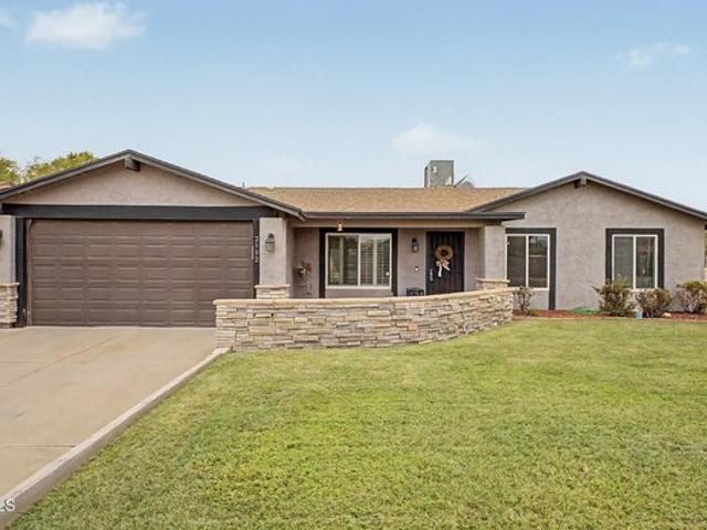 2102 W Utopia Rd, Phoenix, AZ 85027