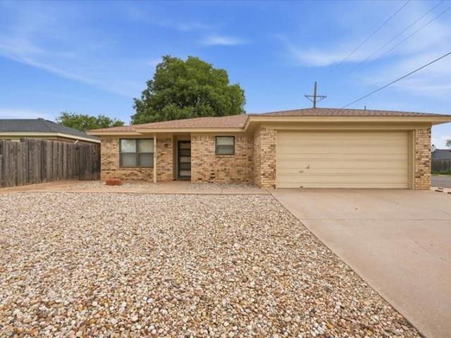 2102 78th St, Lubbock, TX 79423