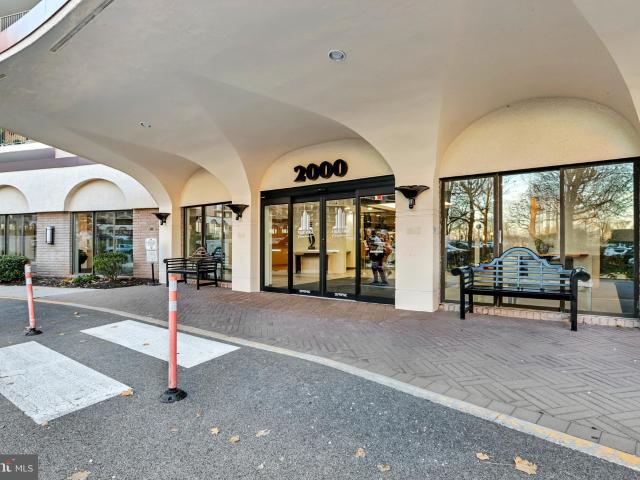 21033 Valley Forge Cir, Unit 1033, King of Prussia, PA 19406 | Compass
