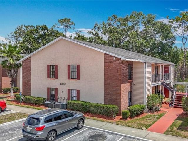21032 Voyager Blvd Apt 8, Land O Lakes, FL 34638