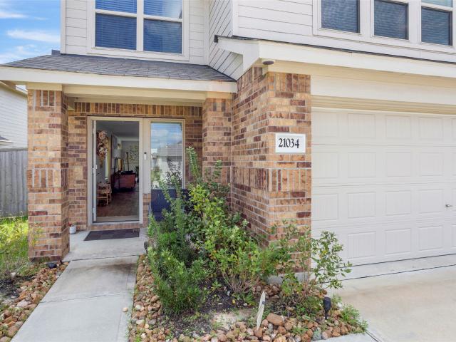 21034 Longeni Drive