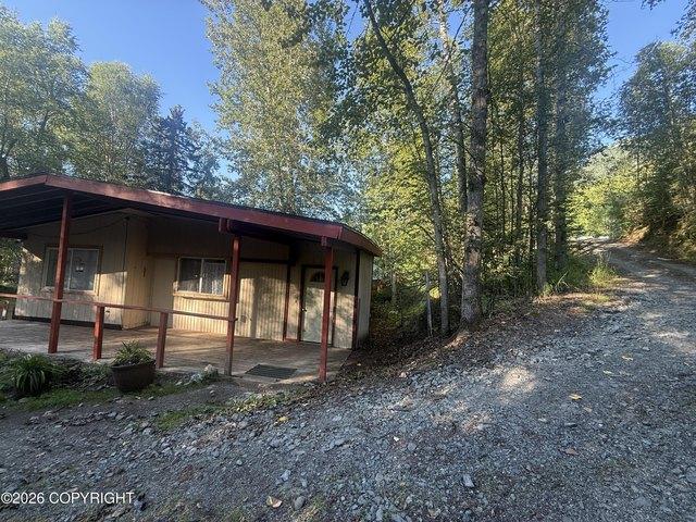 21036 Frosty Dr, Chugiak, AK 99567