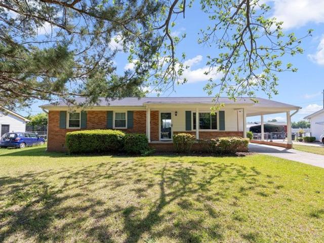 2103 Michael Ln, Smithfield, NC 27577