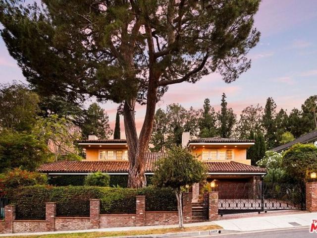 2103 N Hobart Blvd, Los Angeles, CA 90027