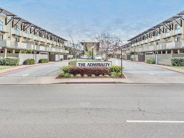 2103 Admiralty Ln, Foster City, CA 94404