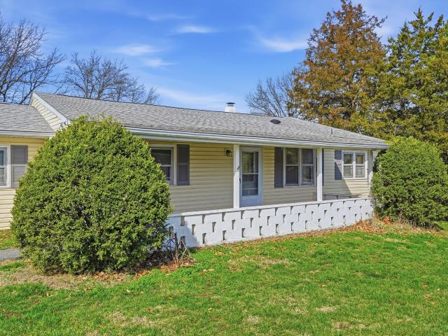 2103 ballenger ln
