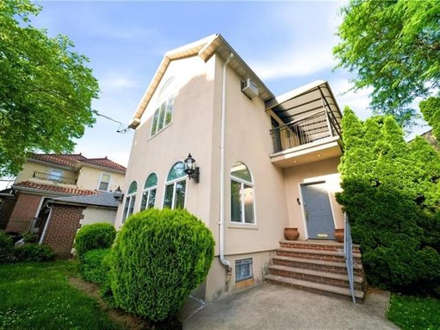2103 Bay Ave, Brooklyn, NY 11210