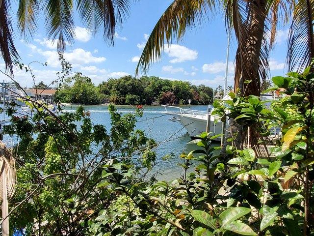 2103 Cove Ln, North Palm Beach, FL 33408