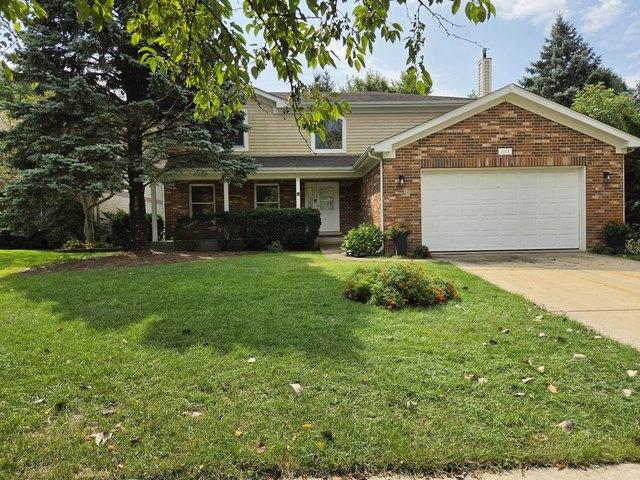 2103 E Seminole Ln, Mount Prospect, IL 60056