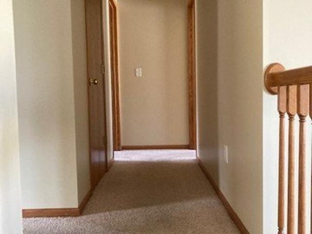 2103 Linden Trl, North Mankato, MN 56003