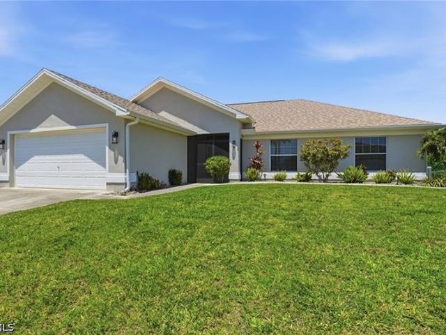 2103 SW 30th Ter, Cape Coral, FL 33914