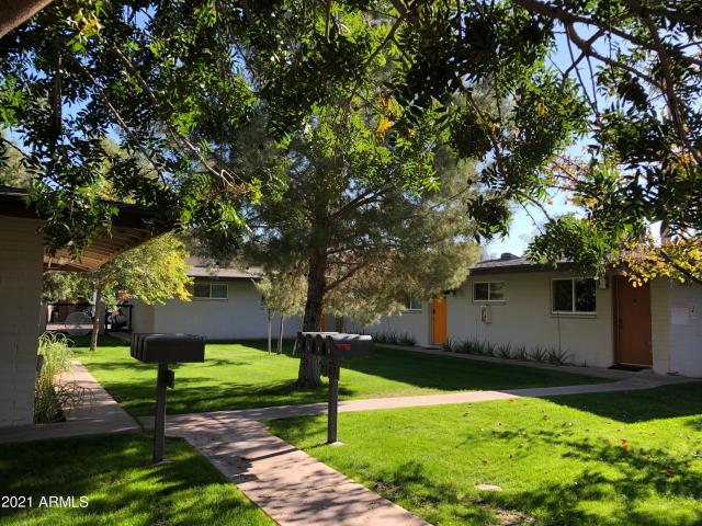 2103 S Granada Drive # Apt 8