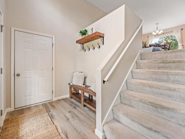 2103 Winston View Dr NE, Cedar Springs, MI 49319