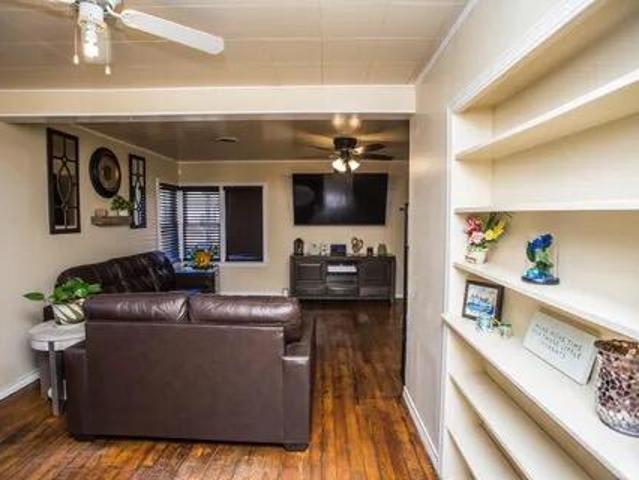 2103 30th St, Lubbock, TX 79411 | MLS #202606