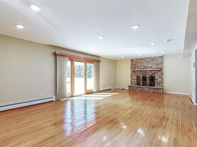 210 3 th Avenue | Compass
