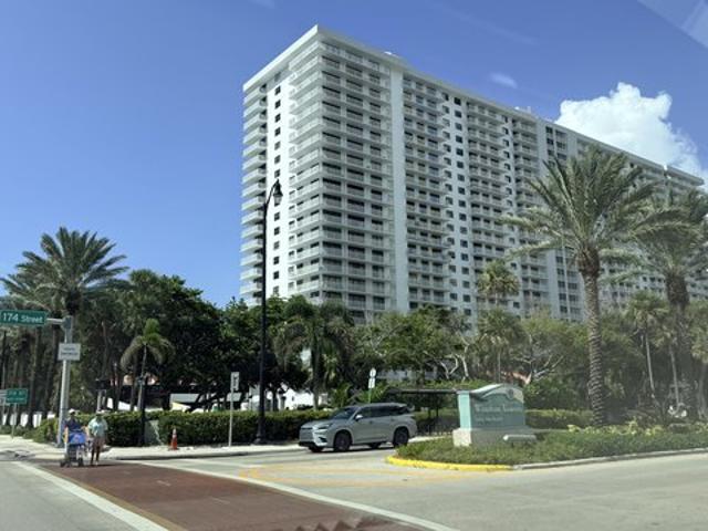 210 174th St Apt 1901, Sunny Isles Beach, FL 33160