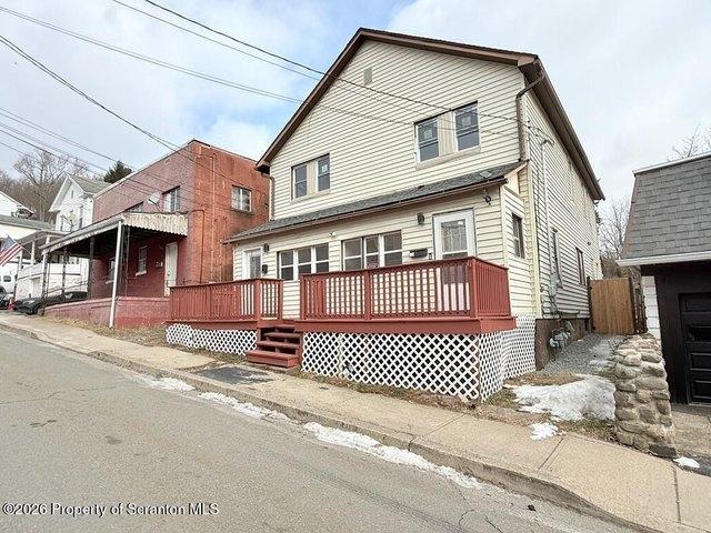 210 212 Center Ave, Plymouth, PA 18651
